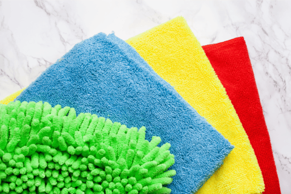 What Is Microfiber Cloth Made Of? A Guide to Fabric, Function, and ...